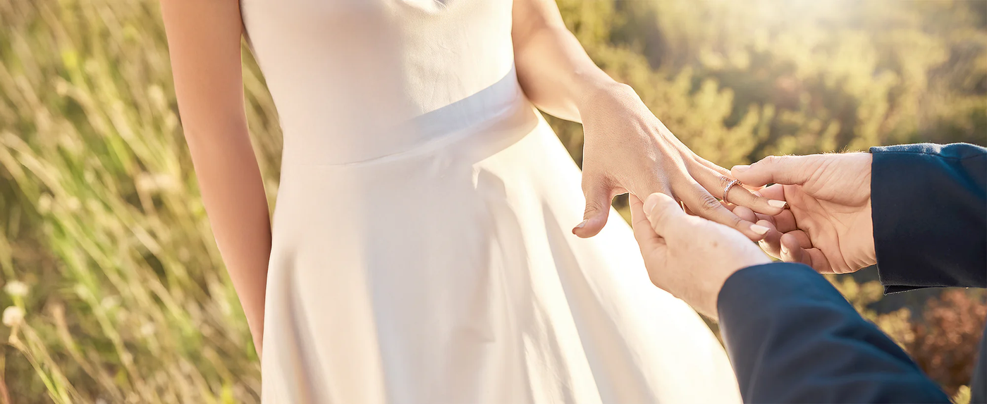 Engagement Rings & Peerless Diamond Jewellery | David S Diamonds